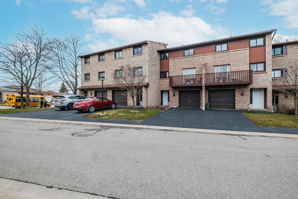 9 - 1250 LIMERIDGE Road E, Hamilton, Ontario L8W1P1 Sold History ...